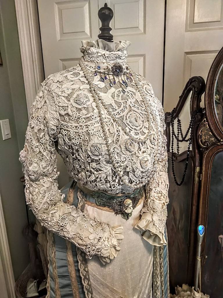 Irish Lace Crochet Bodice – Edwardian Lady Gwendolyn Lilliette Garland